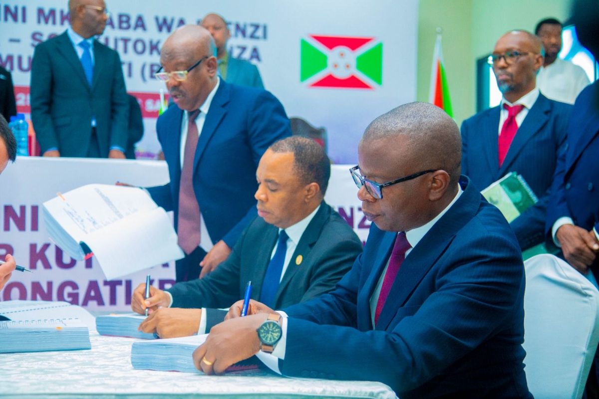 Railway (SGR) linking Uvinza in Tanzania to Musongati in Burundi ...